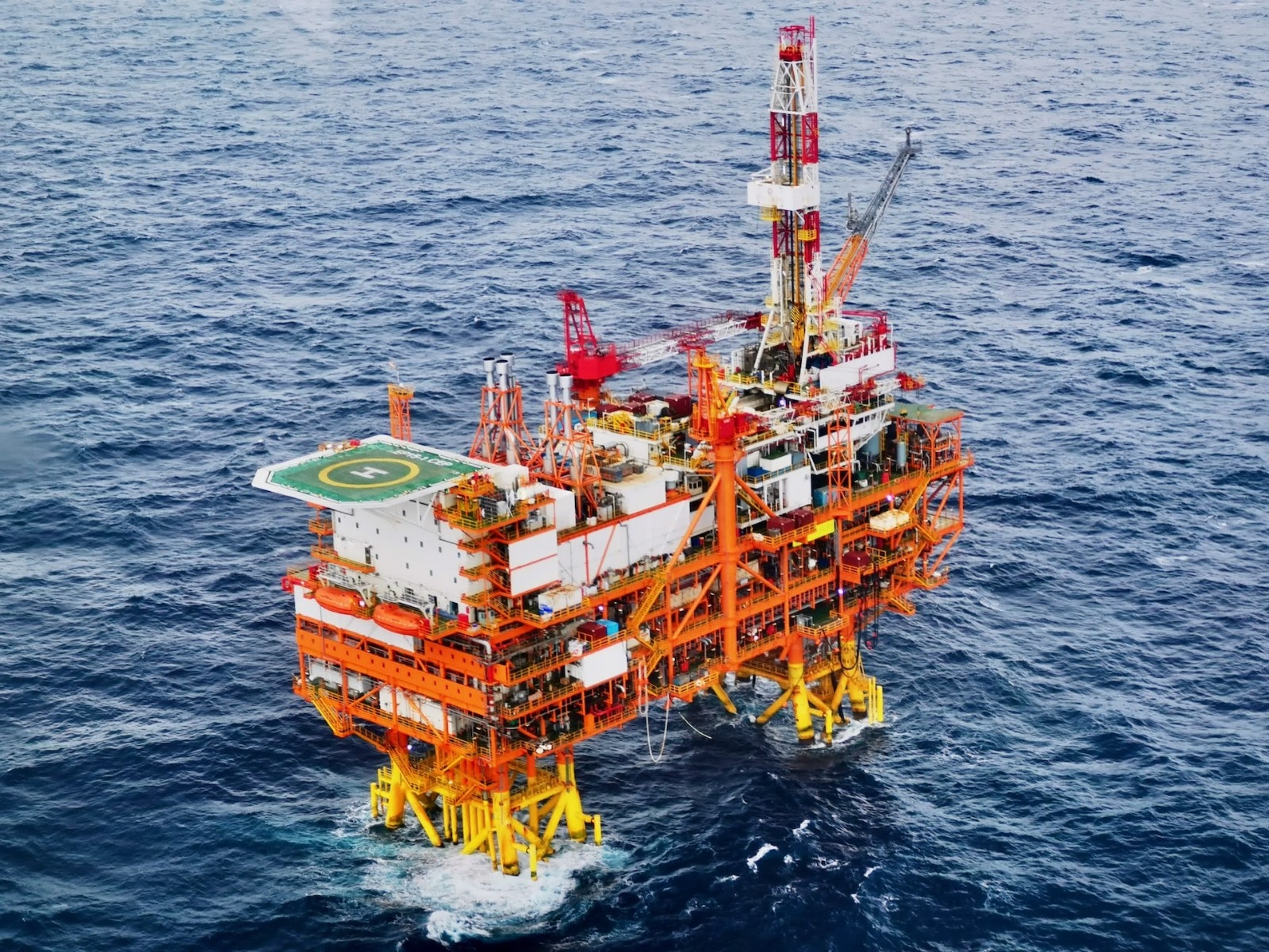 China's First Offshore CCUS Project Begins Drilling