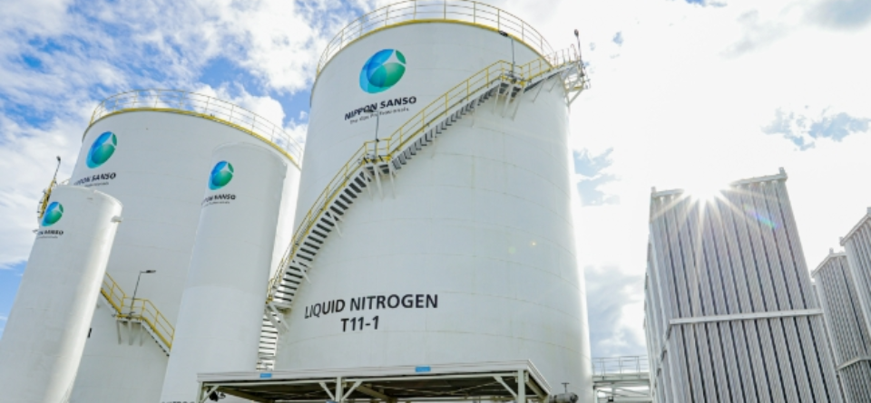 Nippon Sanso Reports 33% Net Income Drop in Q4 2025