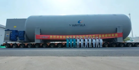China's Furui CIT Successfully Delivered Three LNG Fuel Tanks